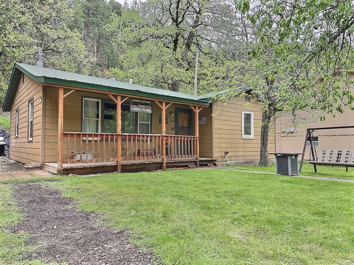Creekside-deadwood- Mickelson Trail- Trolly - Lead, SD