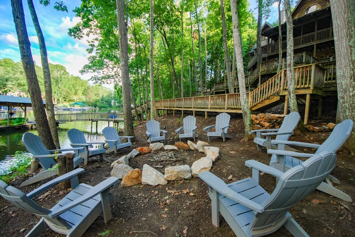 Huckleberry Hideout By Socharm | Private Oasis - ノーマン湖, NC