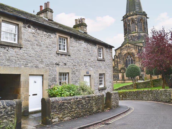 2 Bedroom Accommodation In Bakewell - Bakewell