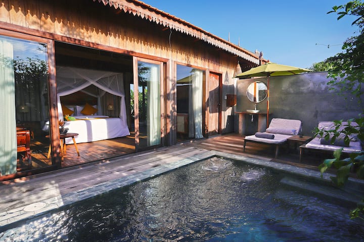 Private Pool-khmer Wooden Bungalow - Cambodia