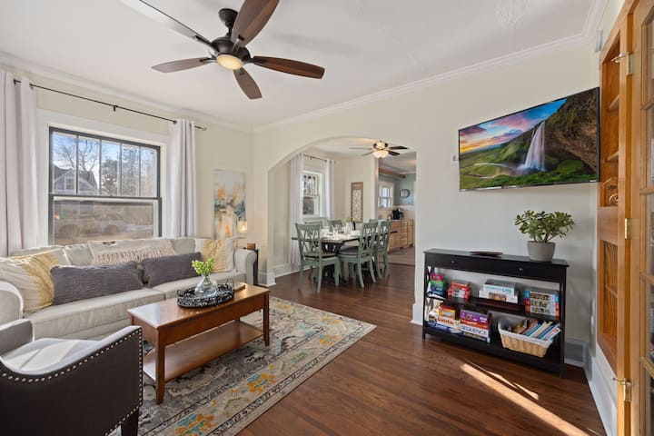 Newly Renovated In The Heart Of Historic Loveland - Loveland, CO