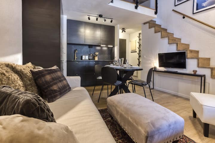 Apartment Midi Loft - A Central Chamonix Haven - Chamonix-Mont-Blanc