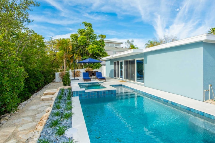Bamboo Bungalow - Tres Habitaciones Casa, Capacidad 8 - Holmes Beach, FL