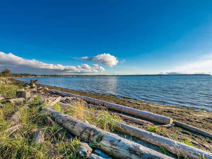 Waterfront, Private Beach,  King Bed, Bbh8242 - Birch Bay State Park, Blaine
