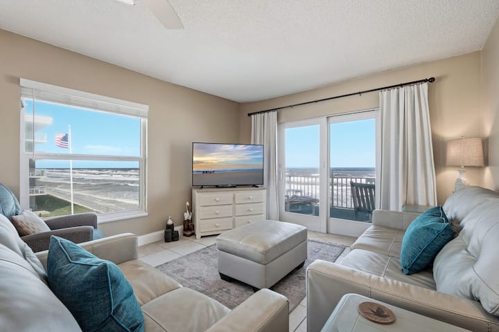 2/2 Direct Oceanfront Corner With A Heated Pool - Ponce Inlet, FL
