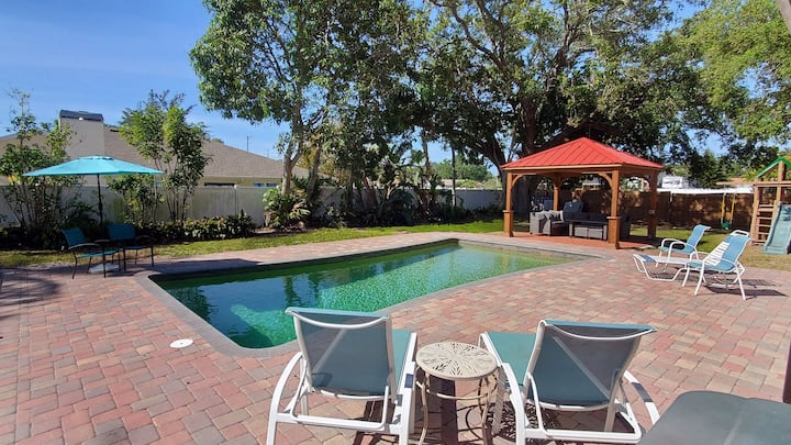 Sleep 10+ In Gorgeous Nw Bradenton Heated Pool Home! Dog* (See Note) Allowed - Longboat Key, FL