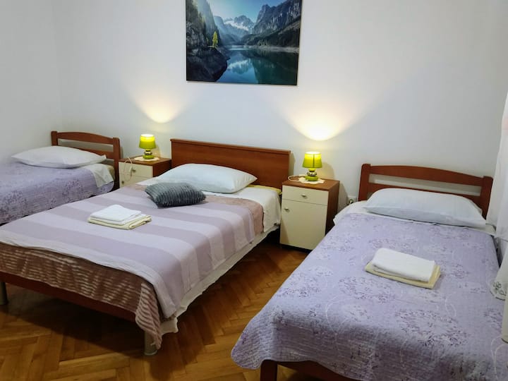 Stay In The Heart Of Zadar At Peninsula Accomodation - Zadar