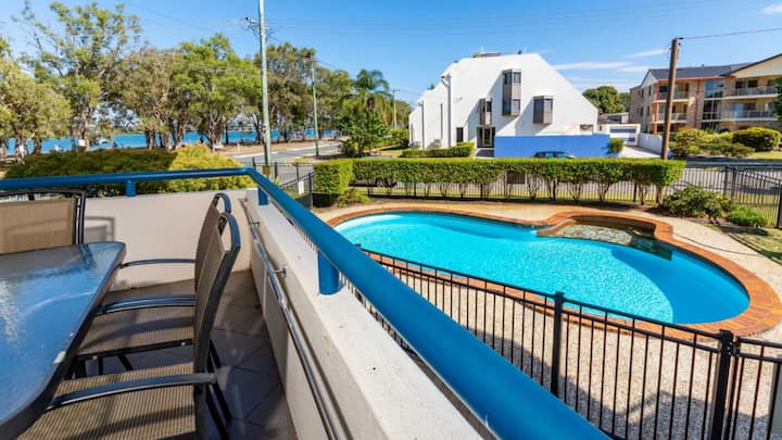Everything You Need Including A Pool! Karoonda Sands Apartments - Queensland