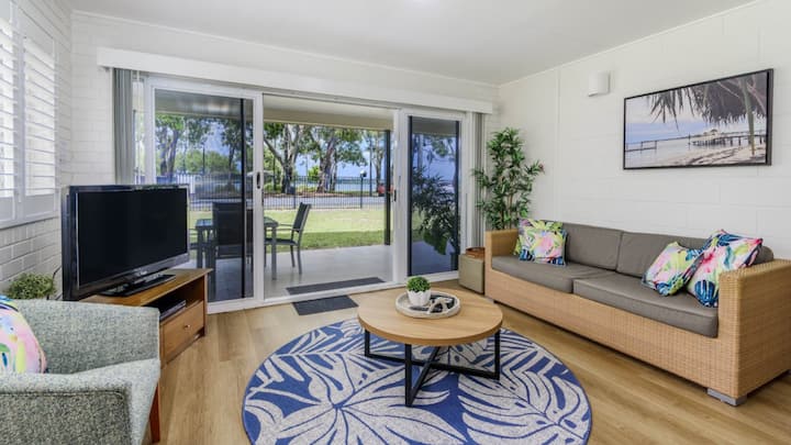 Water Front Views From Ground Floor - Brisbane