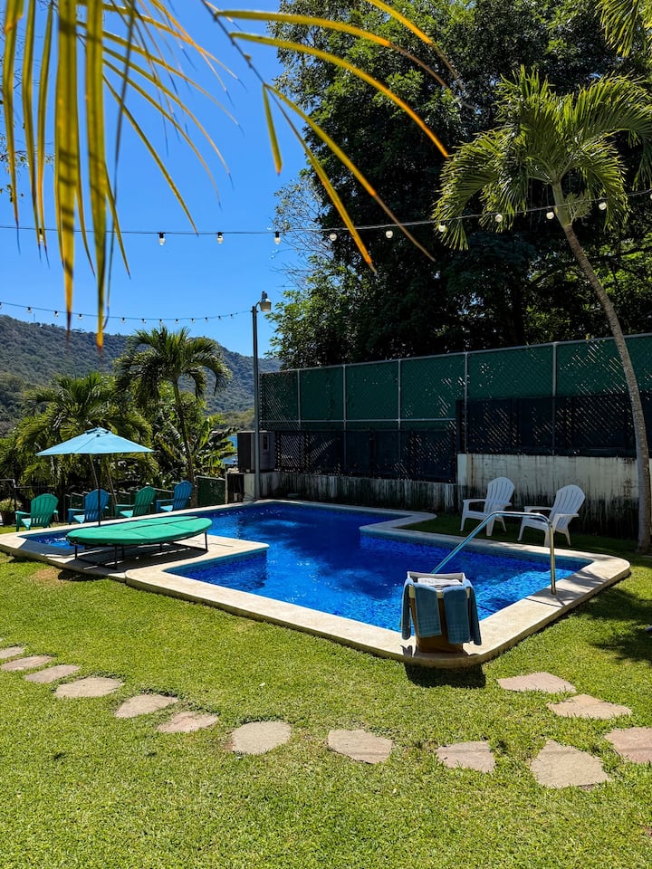 Tu Relax • Lakefront Adventures + Pool - El Salvador