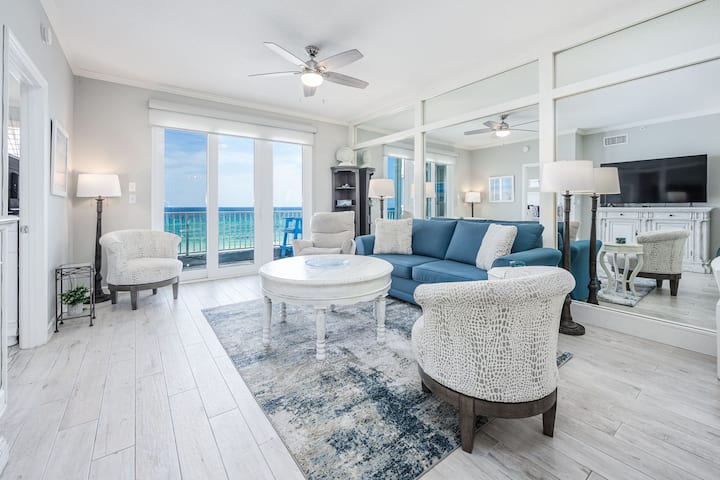 Inn At Crystal Beach 408 * Beach Chairs Included - Destin, FL