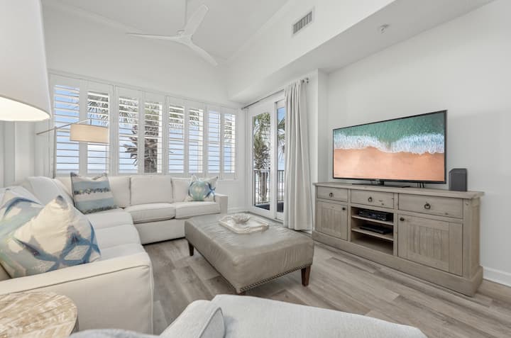 El Inn At Crystal Beach # 203: Condominio 5 Br / 4 Ba En Destin, Capacidad Para 15 - Destin, FL