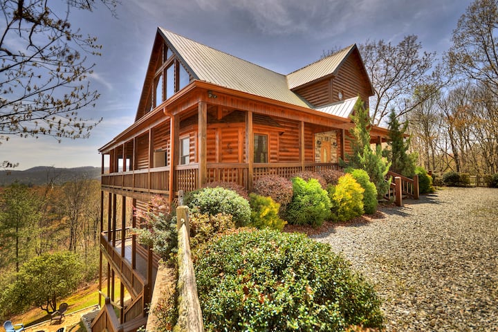 Blue Jay Cabin - Mountain Tops Community - Blue Ridge, GA