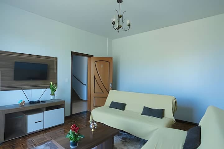 8. Apartamento Familiar De Excelente Localização - Foz do Iguaçu