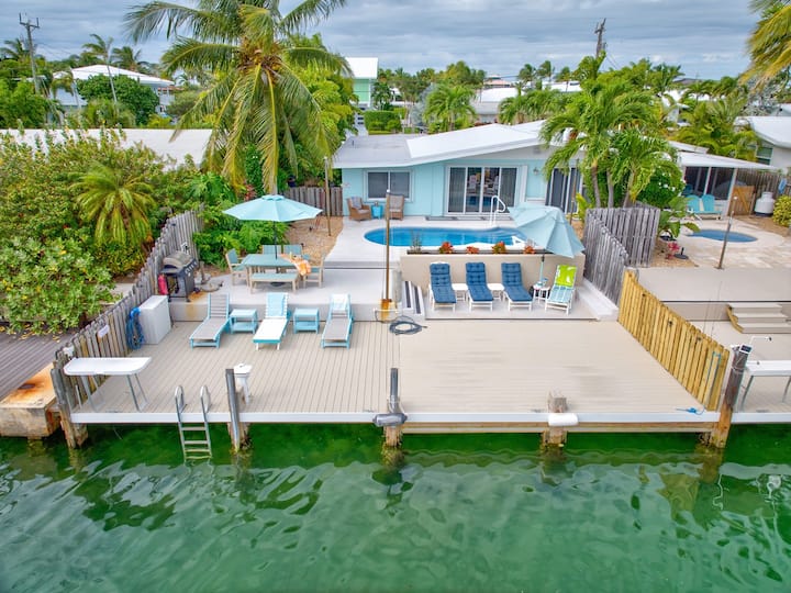 P37 - Charming 2 Bedrooms Duplex With Private Pool And Deep Water Dockage. Cabana Club Membership Included! - Key Colony Beach, FL