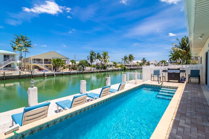 P62 - 3 Bedroom 2 Bath, Private Pool And Beach Membership - Key Colony Beach, FL