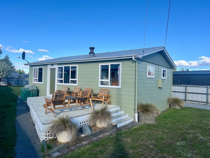 Mackenzie Cottage - Close To Town! - Twizel