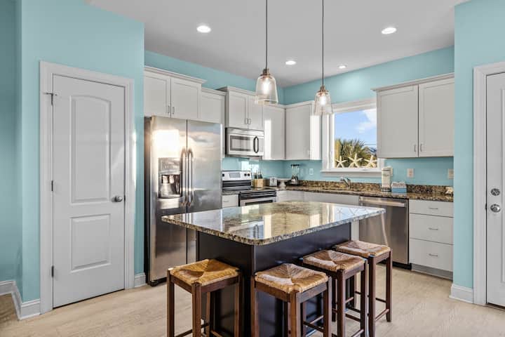 Night N Gale: Casa De 4 Dormitorios / 3 Baños En Atlantic Beach, Para 8 Personas - Morehead City, NC