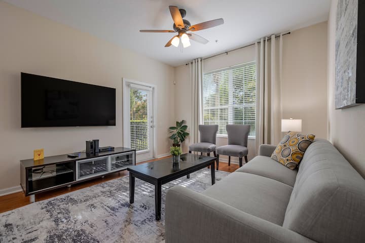 Is1-110 - Orlando 3br Condo Near Disney | Sleeps 8 - Winter Garden, FL