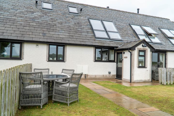 Bluebell Cottage -  Two Bedroom Property With Hot Tub, Close To The Beach. - Lancashire