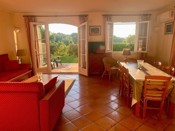 Maison Climatisée Pour 8 Personnes Avec Jardin Pr - Mallemort