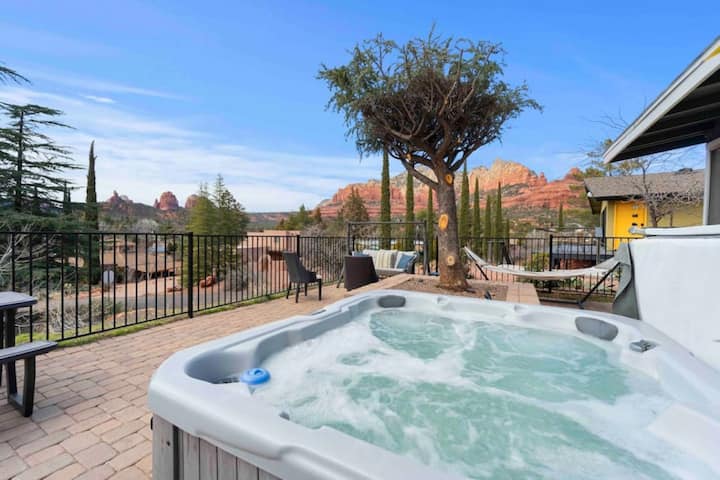 Best Views In Sedona Uptown Home W/ Private Hottub - Sedona, AZ