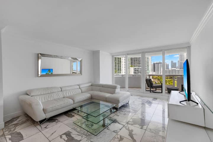 Biscayne Bayviews | Ideal Long-term 1br | Staycozy - Miami