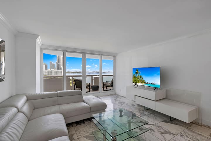 Biscayne Bayviews | Ideal Long-term 1br | Staycozy - Miami