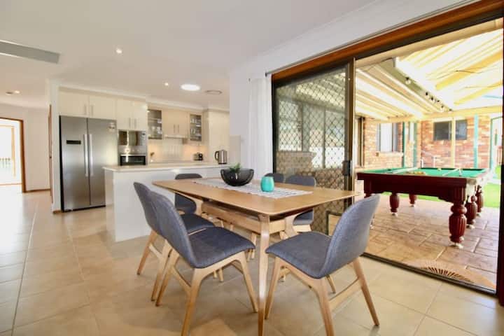 Coastal Getaway By Book Jervis Bay - Free Wifi, Linen & Games Room - Huskisson