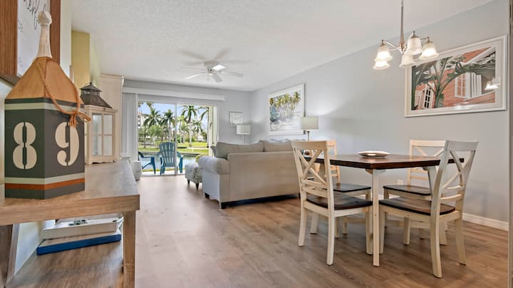St Pete Isla Vista Verde E 2-111 Pond View! 2/2 - South Pasadena, FL
