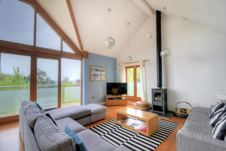 Pippin - Charmouth