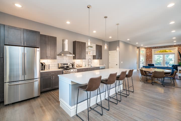 3br Home | The Grove Stl | Walk To Concert Venues - Saint-Louis, MO