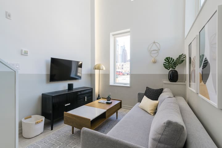 Abode | Xs House | 1-bedroom With 20' Ceilings - Brewerytown - Philadelphia