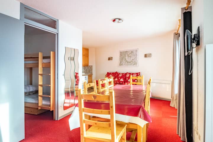 Val Thorens Location: Appartement Avec Un Grand Balcon Au Sud Pour 8 ! - Les Menuires