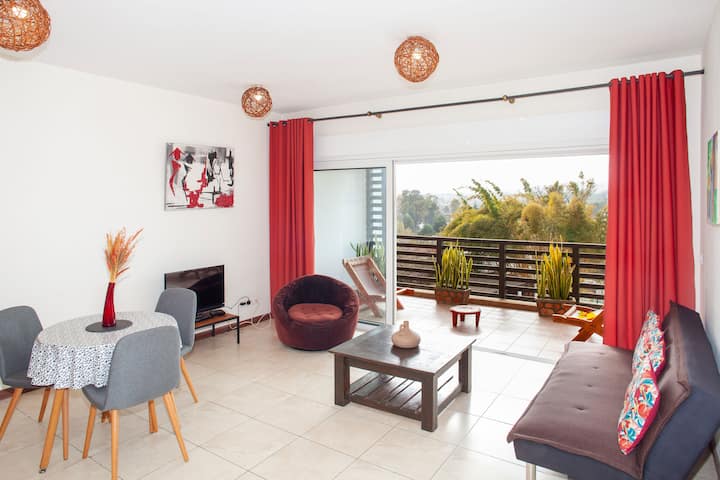 Jardin D'ivandry Avec Piscine Et Vue - Antananarivo