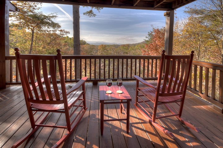 Appalachian View- Luxury Cabin W/hot Tub & Mt View - Blue Ridge, GA