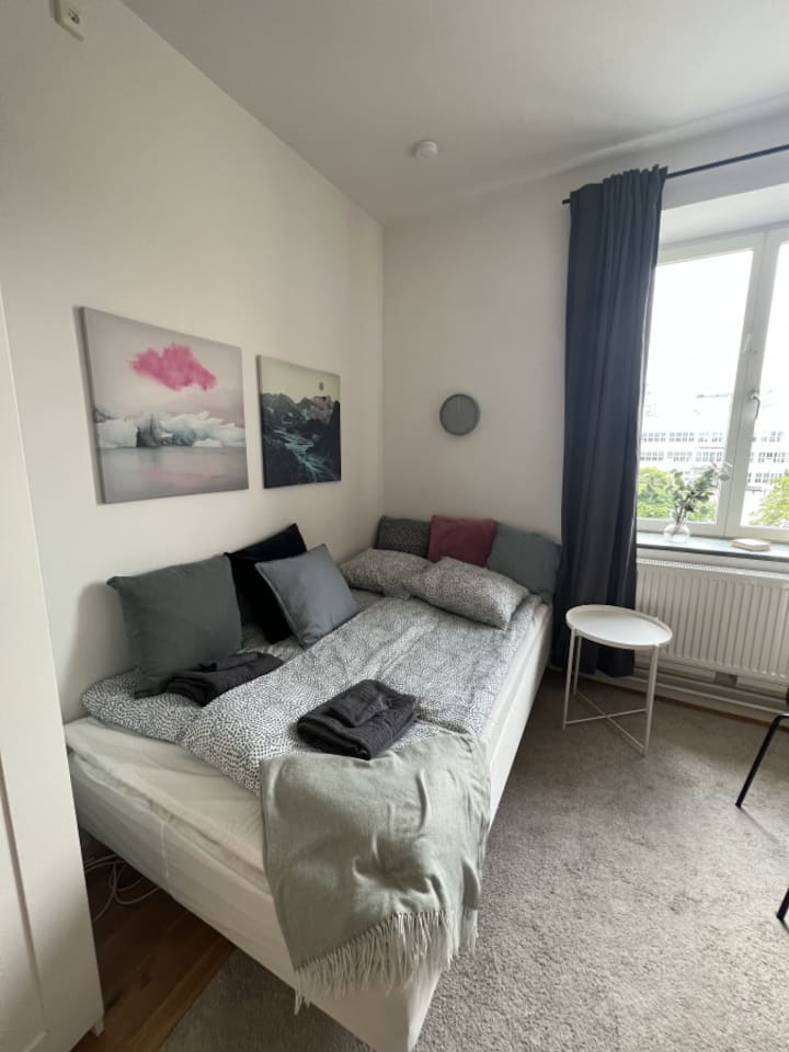 Modern Small Studio At Telefonplan - Stokholm