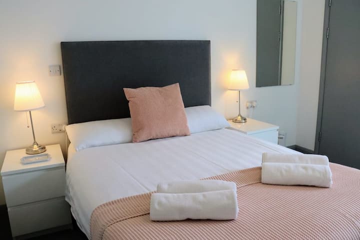 Room 11 - 1 Bedroom Apartment (Second Floor) - Eastbourne