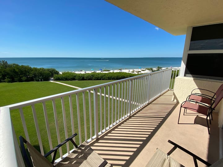 Estero Beach & Tennis Club #302b - Beachfront - Fort Myers Beach, FL