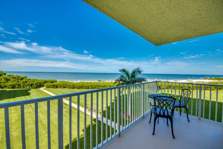 Estero Beach & Tennis Club #203b - Beachfront - Fort Myers Beach, FL