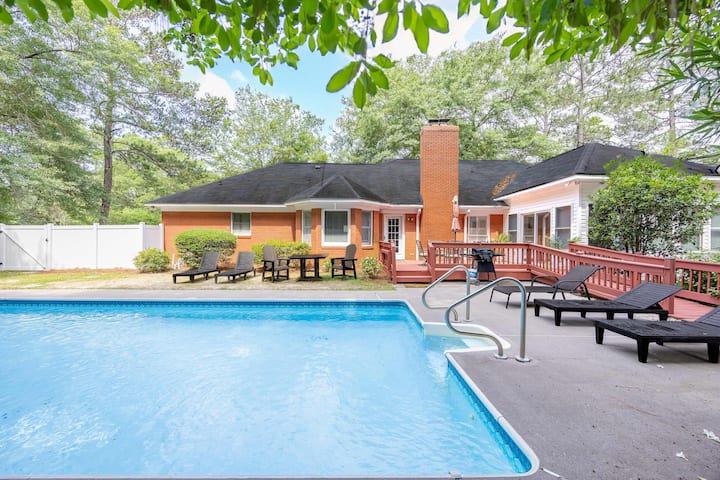 The Pool House - Close To Georgia Southern! - Statesboro, GA