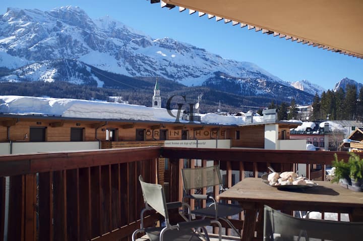 Cozy First Floor Apartment, Near Corso Italia. - Cortina d'Ampezzo