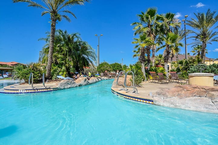 4 Bed Davenport Home - Florida