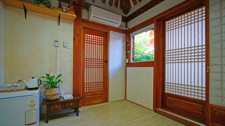 #한옥마을 #경기전 #전동성당 #향교 솔 별채 - 全州