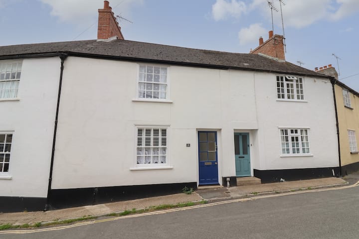 3 Dolphin Cottages, Family Friendly In Lyme Regis - Lyme Regis