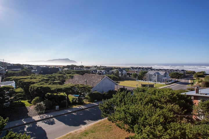 Gearhart House G661 - Gearhart, OR