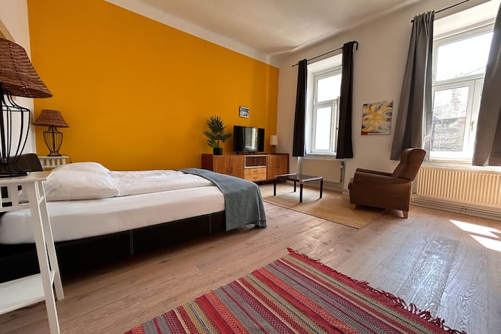 Yellow Palm - 60m2 - Central With Green View - Vienna