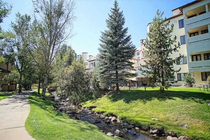 Walk To Everything! Balcony, Hot Tub/pool, Prv W/d - Steamboat Springs, CO