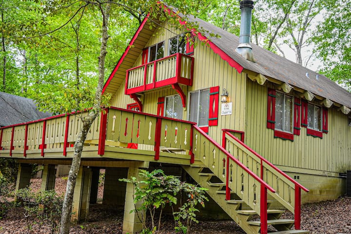 Lovely Wooded View Chalet Is Your Weekend Escape! - Pine Mountain, GA
