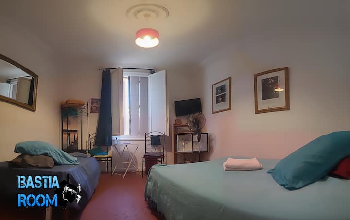 Chambre Double + Canapé Lit , Climatiseur - Nonza